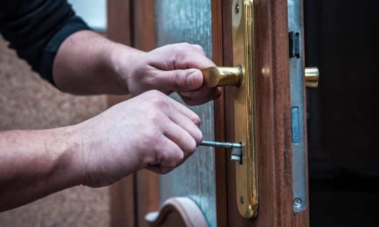 How To Lock Bedroom Door From Outside